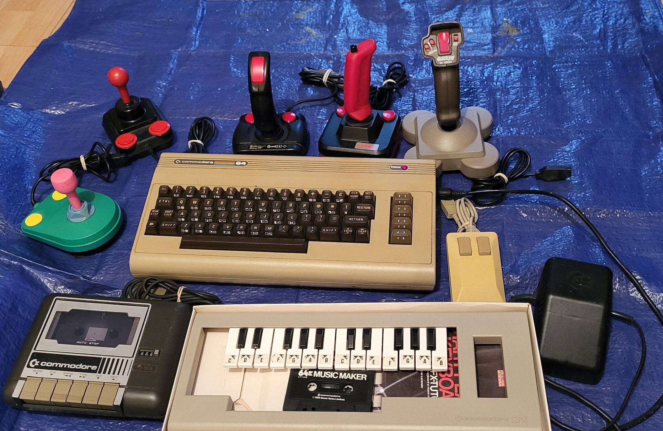 Commodore 64 Computer C64 Huge Bundle Working Games And Various Joysticks