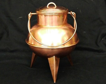 Gold Triple cauldron - munimoro.gob.pe