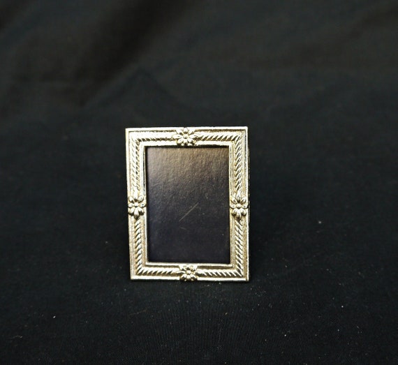 Miniature Silver Plate Picture Frame Vintage Mini Metal - Etsy