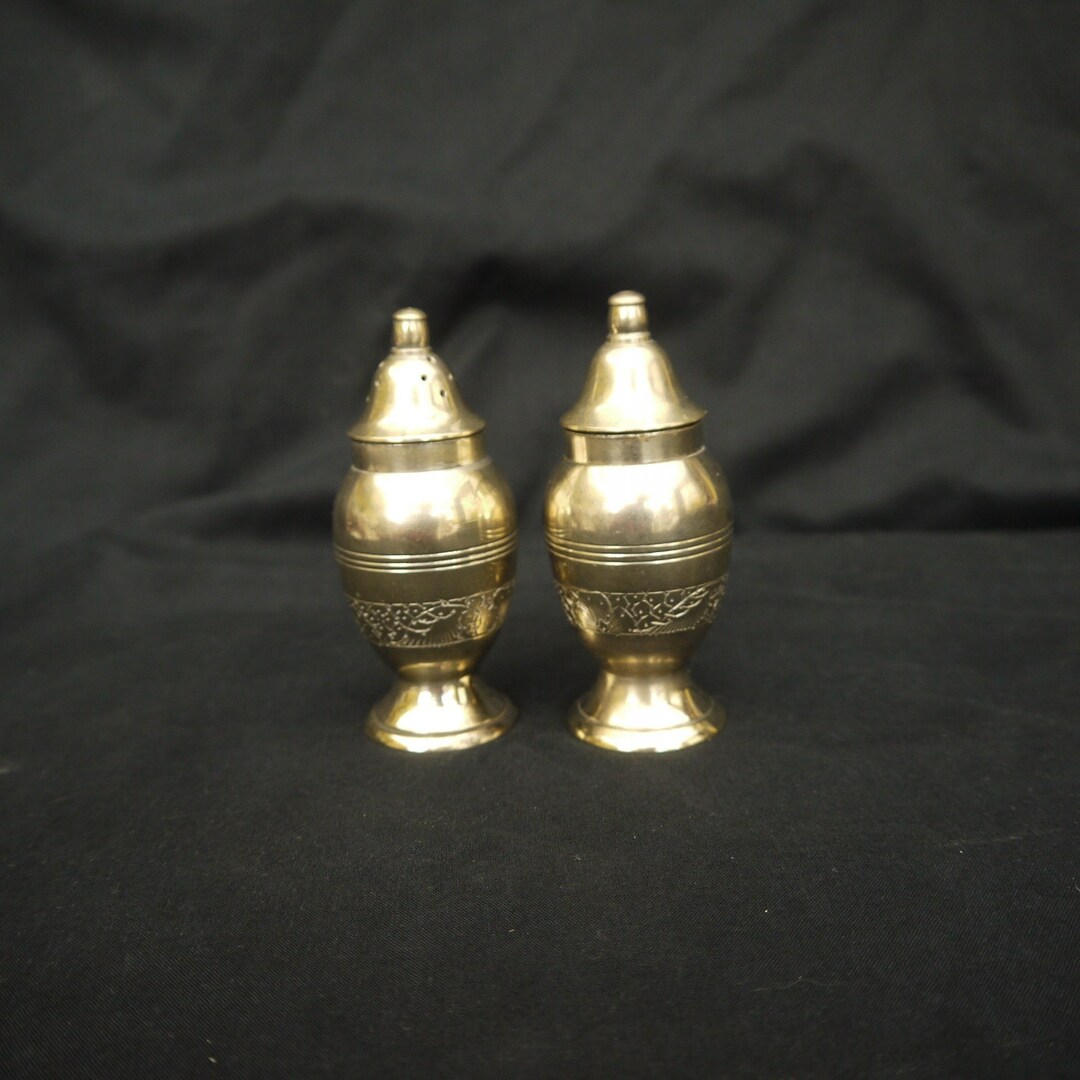 Silver Plate Shakers Sald and Pepper Vintage Silver EPNS Set Shakers ...