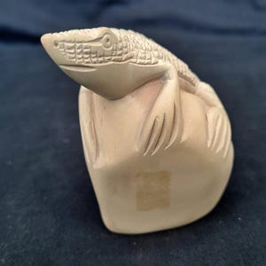 Carved Stone Figurine Chameleon Lizard Gecko Vintage Sculpture Lizard ...