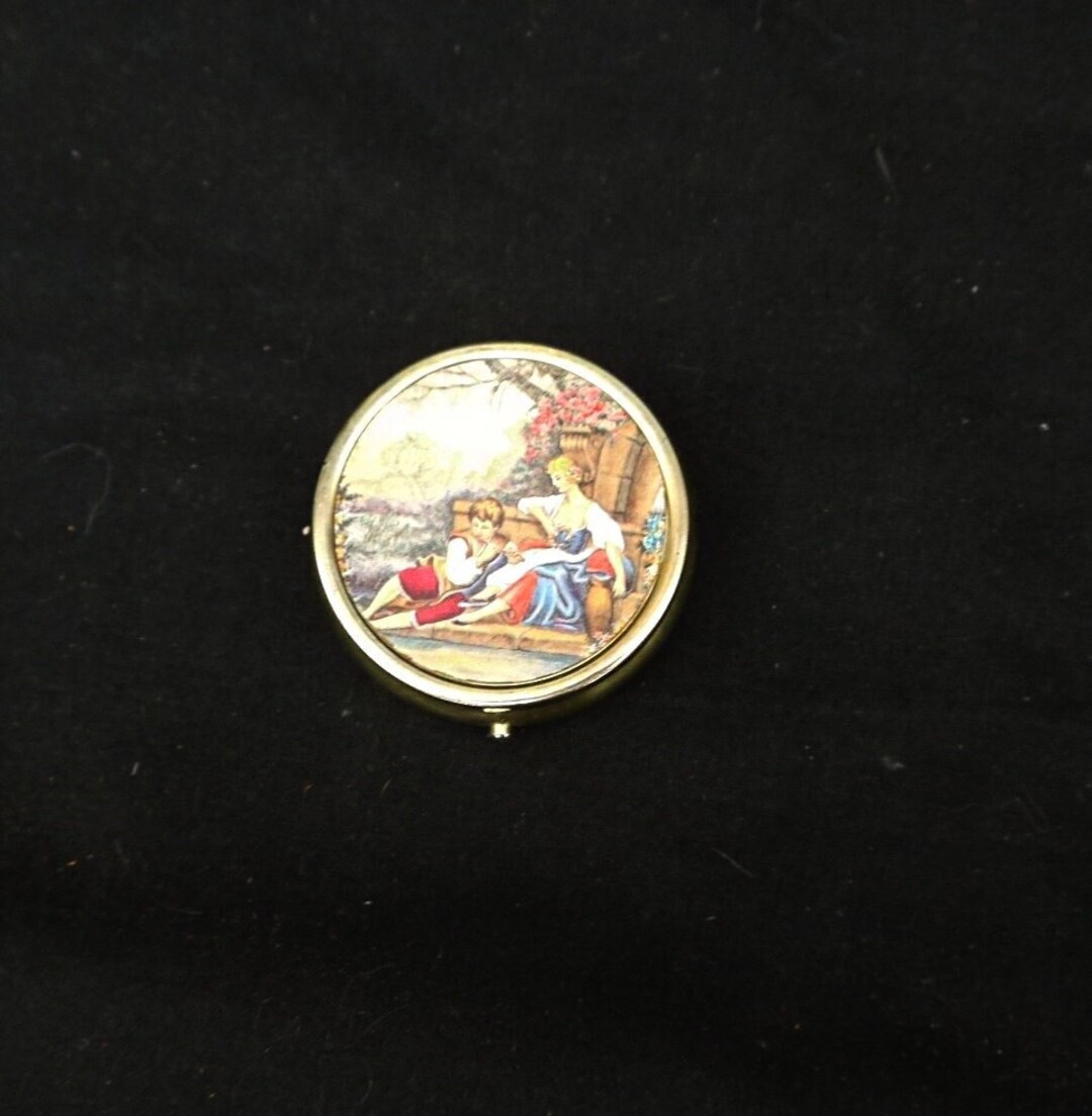 Victorian Style Pill Box Vintage Pill Box With Romantic Scene Round ...