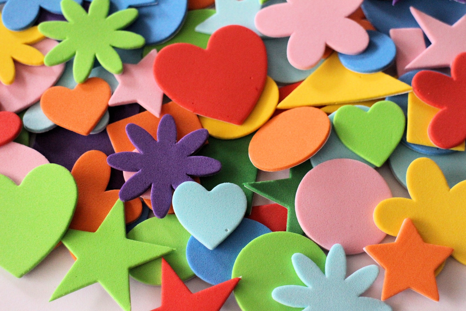 180 Craft Foam Shapes Stickers Assorted Bright Colours And Shapes Self ...