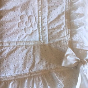 White Broderie Anglaise Bedspread. Romantic Bed Coverlet With Lace ...