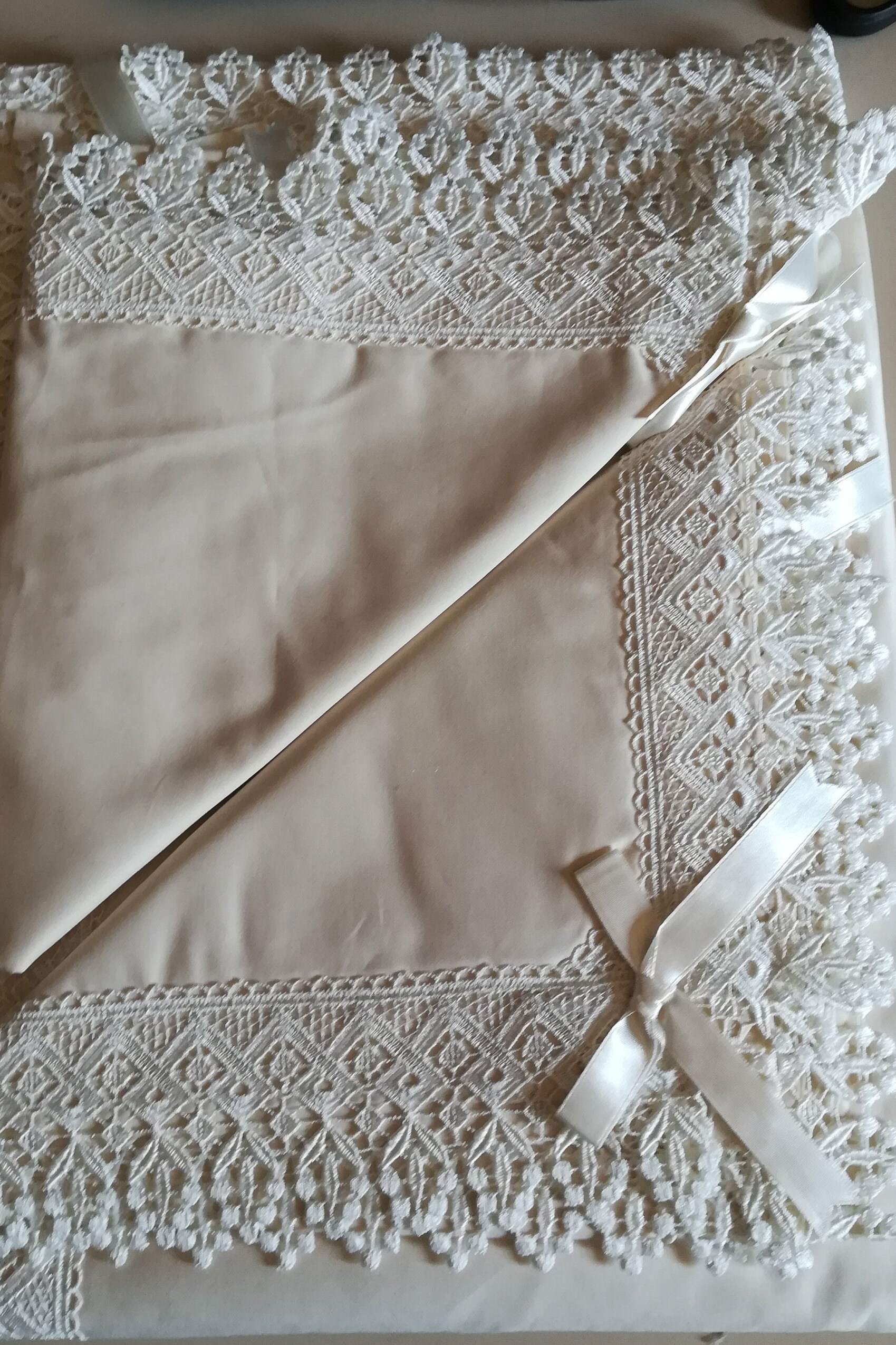 Romantic Bedding With Lace Edge.victorian Beddingwhite Lace | Etsy