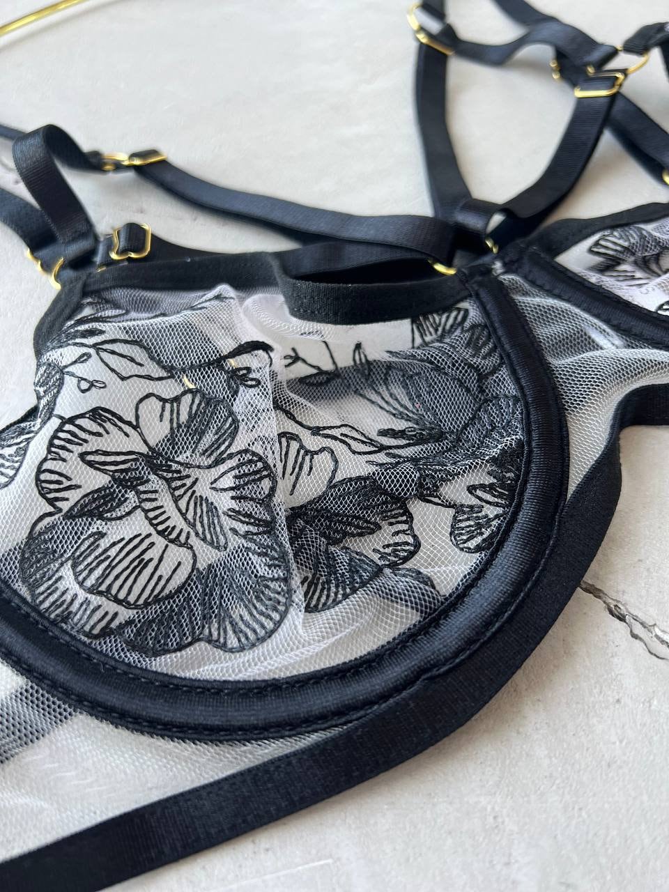 Embroidered Lingerie Set,floral Lingerie Set,mesh Bra,garter Belt ...