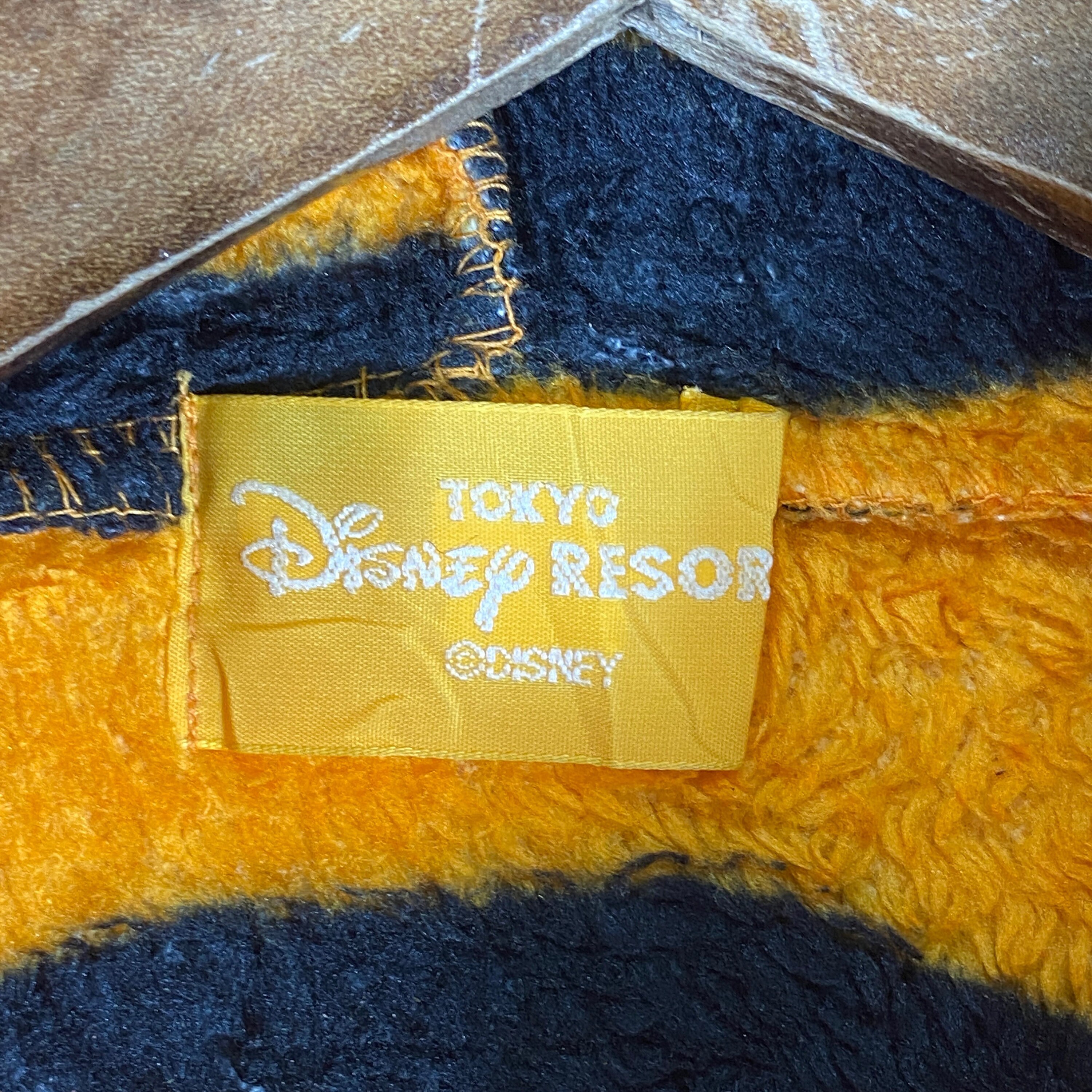 Vintage Tokyo Disney Resort Tigger Winnie the Pooh Fleece Full Zip ...