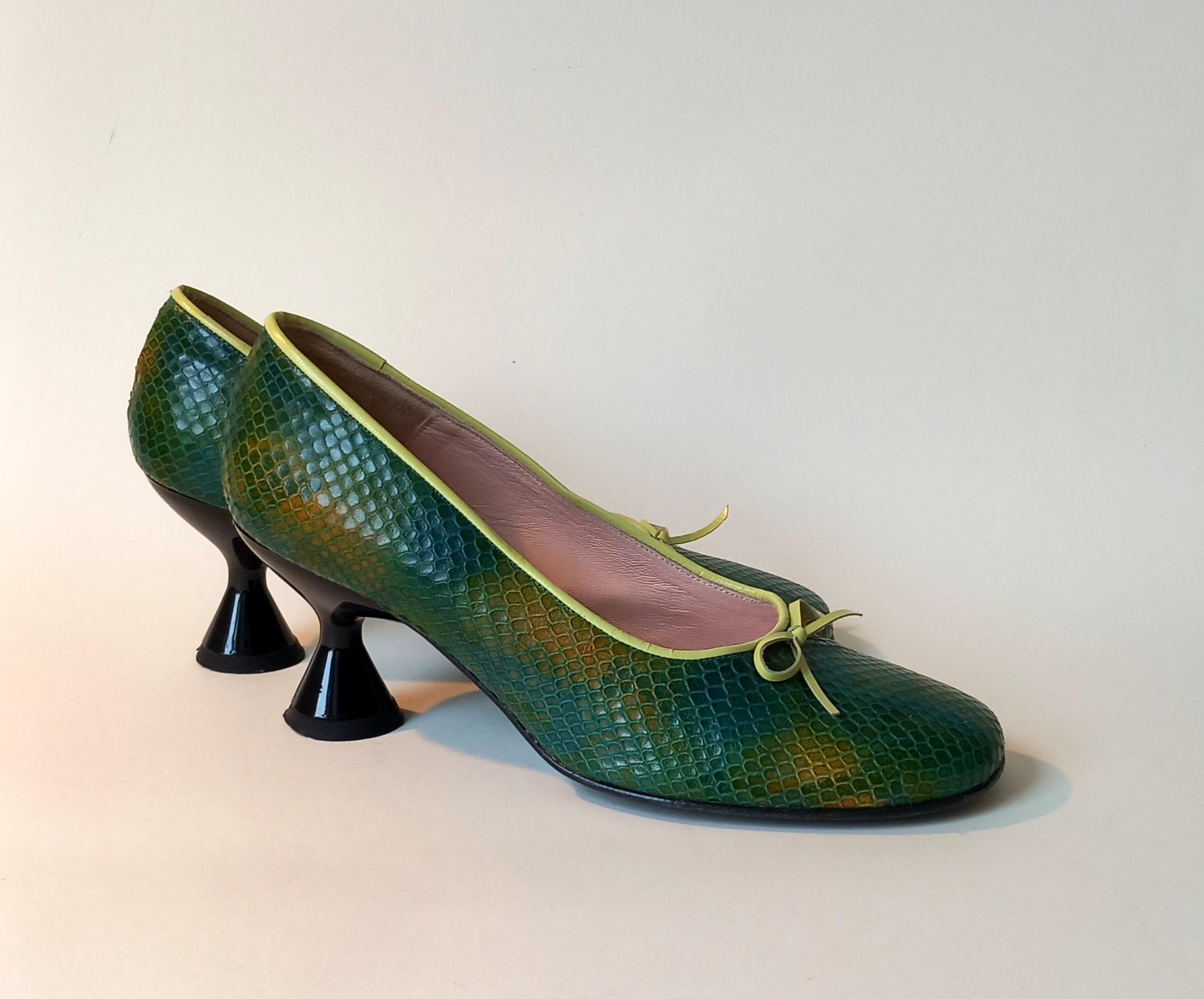 One-off 90s Green FAKE SNAKE Leather DESIGNER'S Sample Shoes...eu37 ...