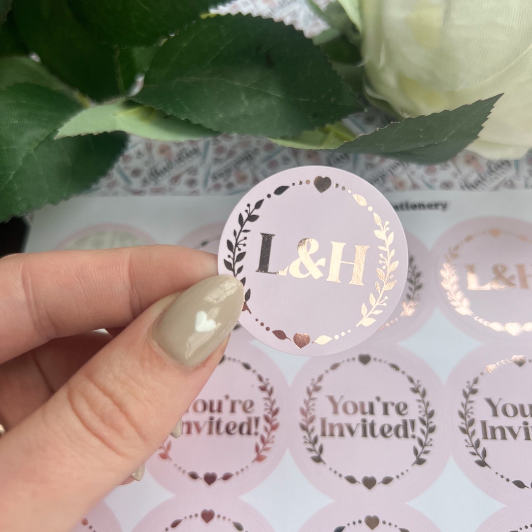 35 Wedding Initials Stickers With Wreath Design • 37mm • Favour Labels ...