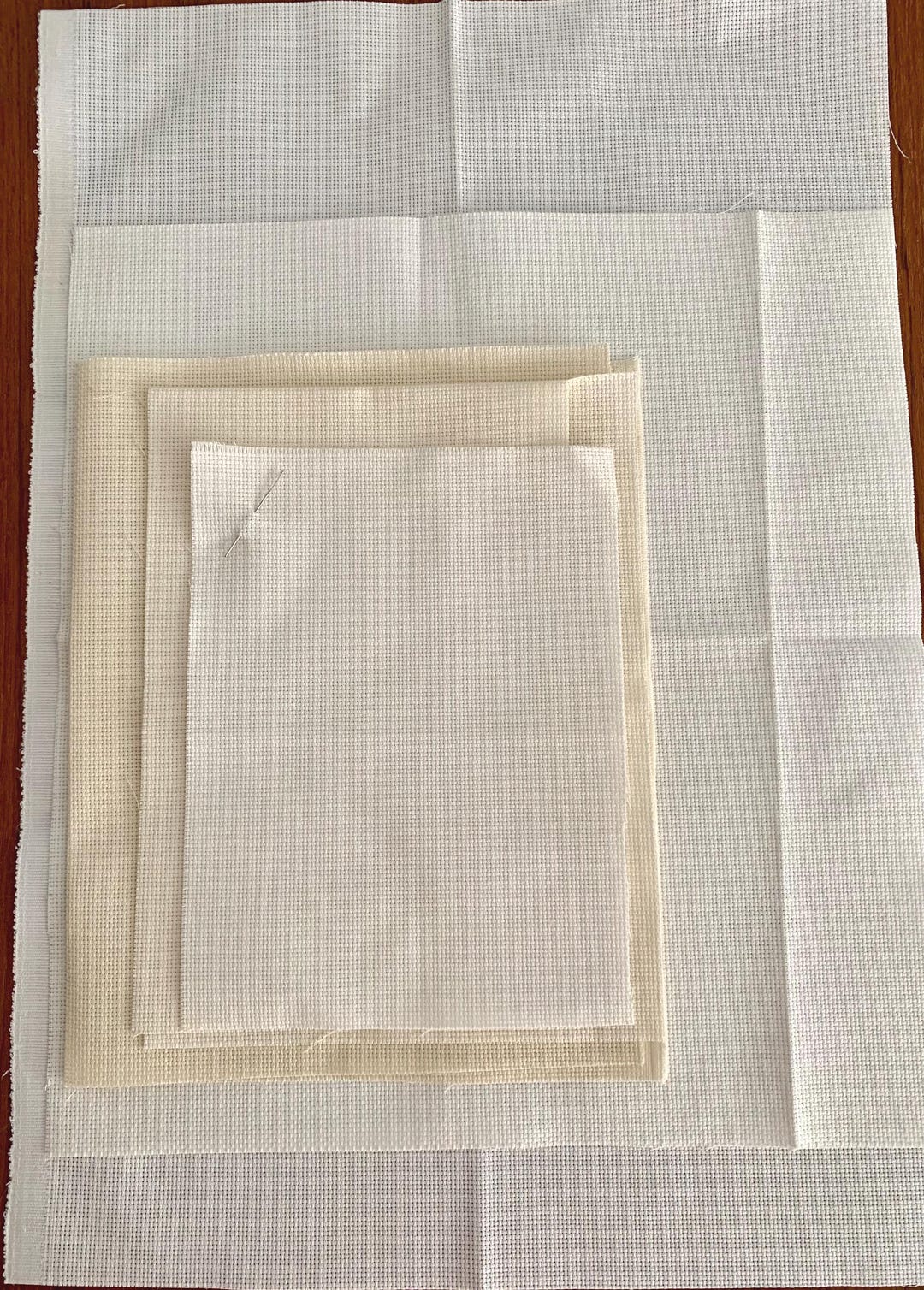 Zweigart 18-count Aida Cloth: Cream & White Needlepoint Fabric, 5 ...