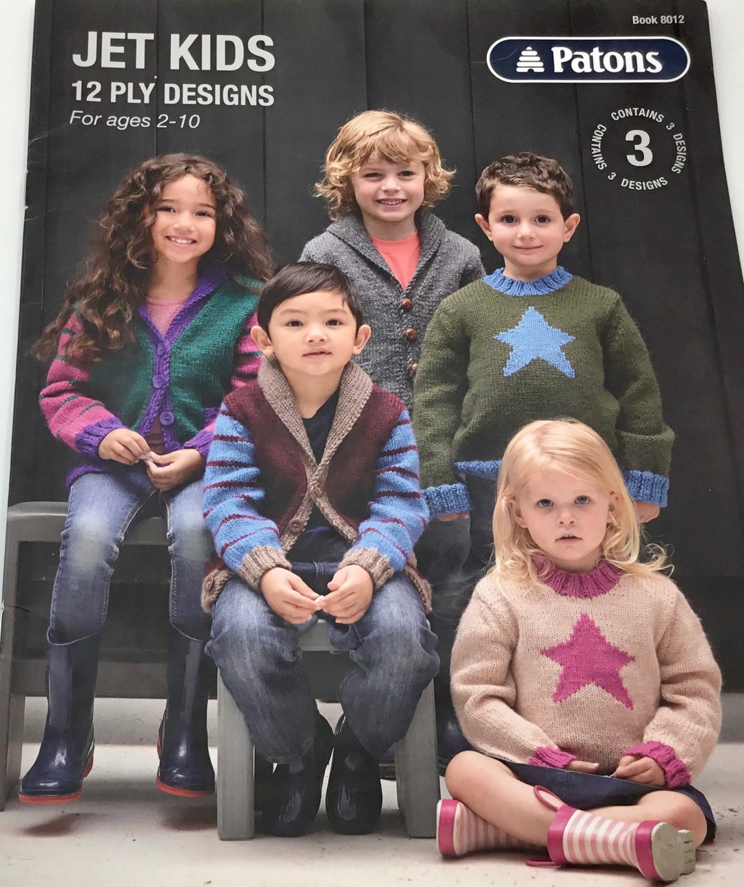 Patons JET KIDS 8012 Knitting Pattern Book: Scarf, Jumper, Cardigan ...
