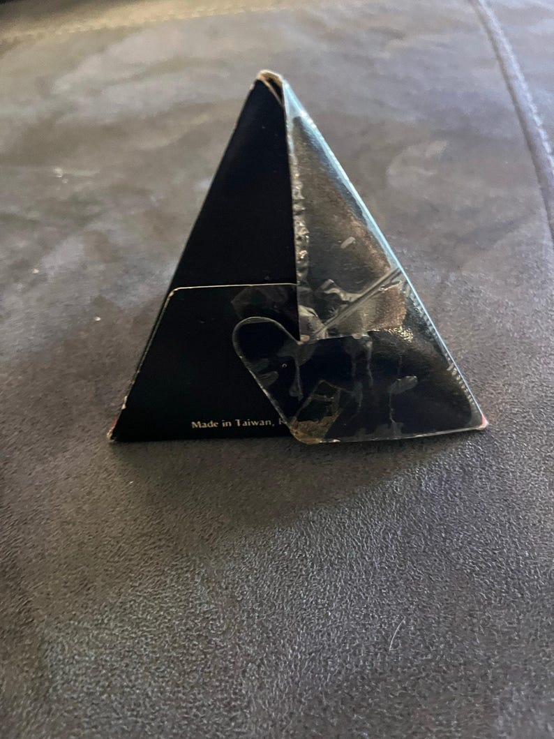 Vintage 1981 Tomy Pyraminx Pyramid Puzzle Triangle-nib - Etsy