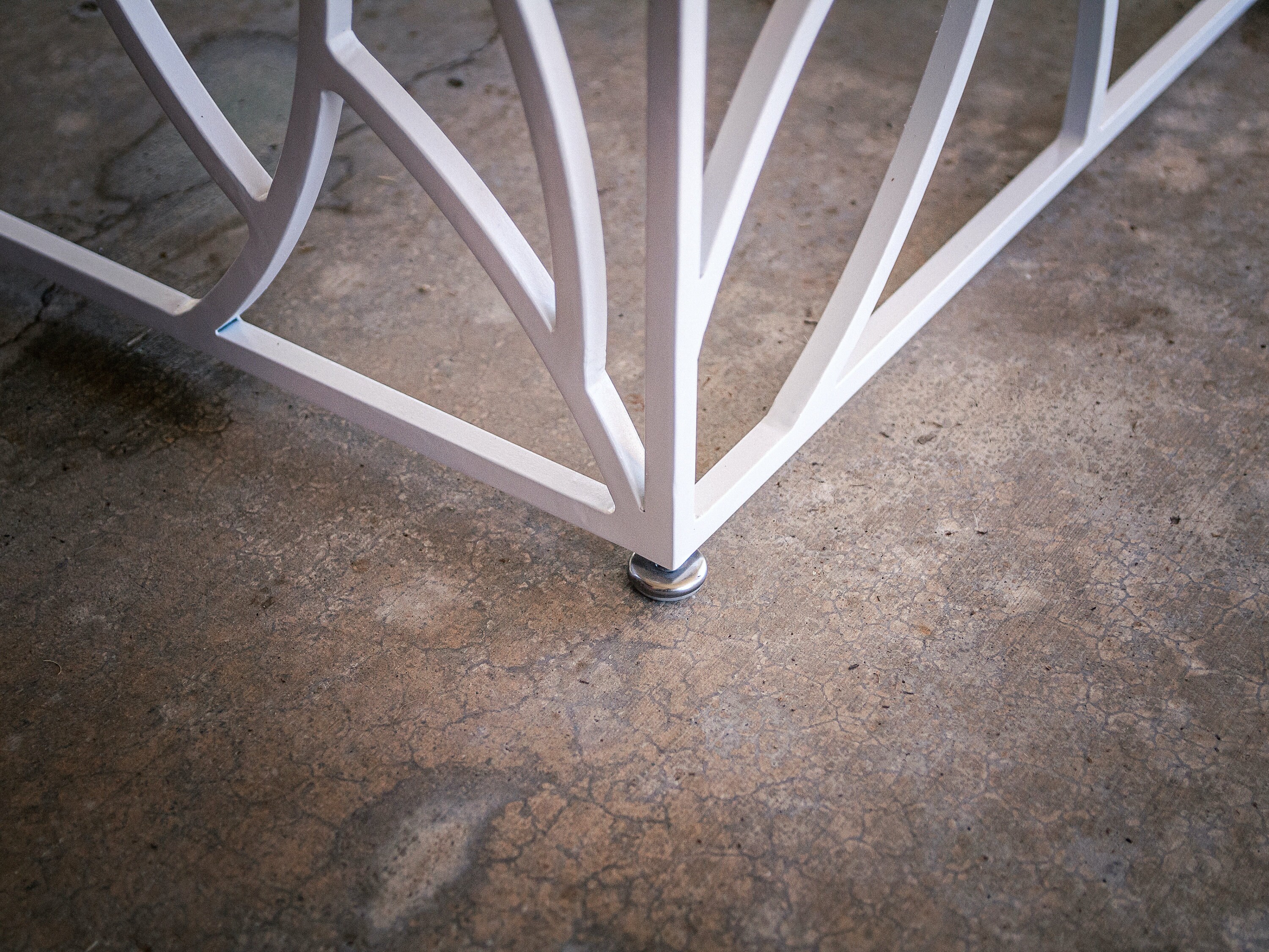White Standing Desk, Podium, Lectern, Pulpit, Hostess Station, POS ...