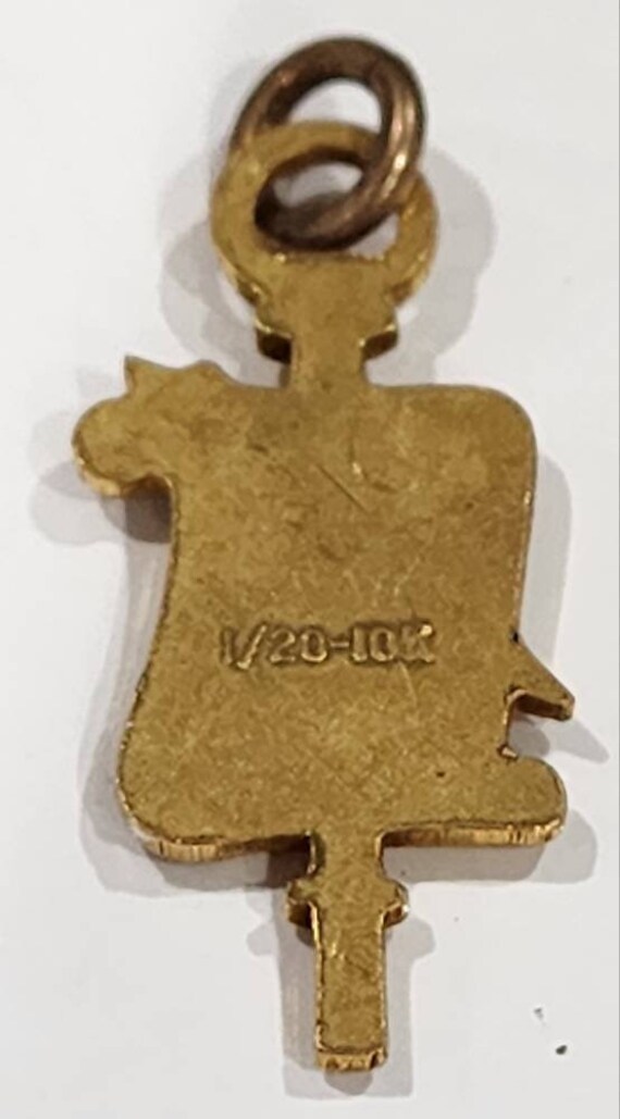 1950s quill & scroll charm - Gem