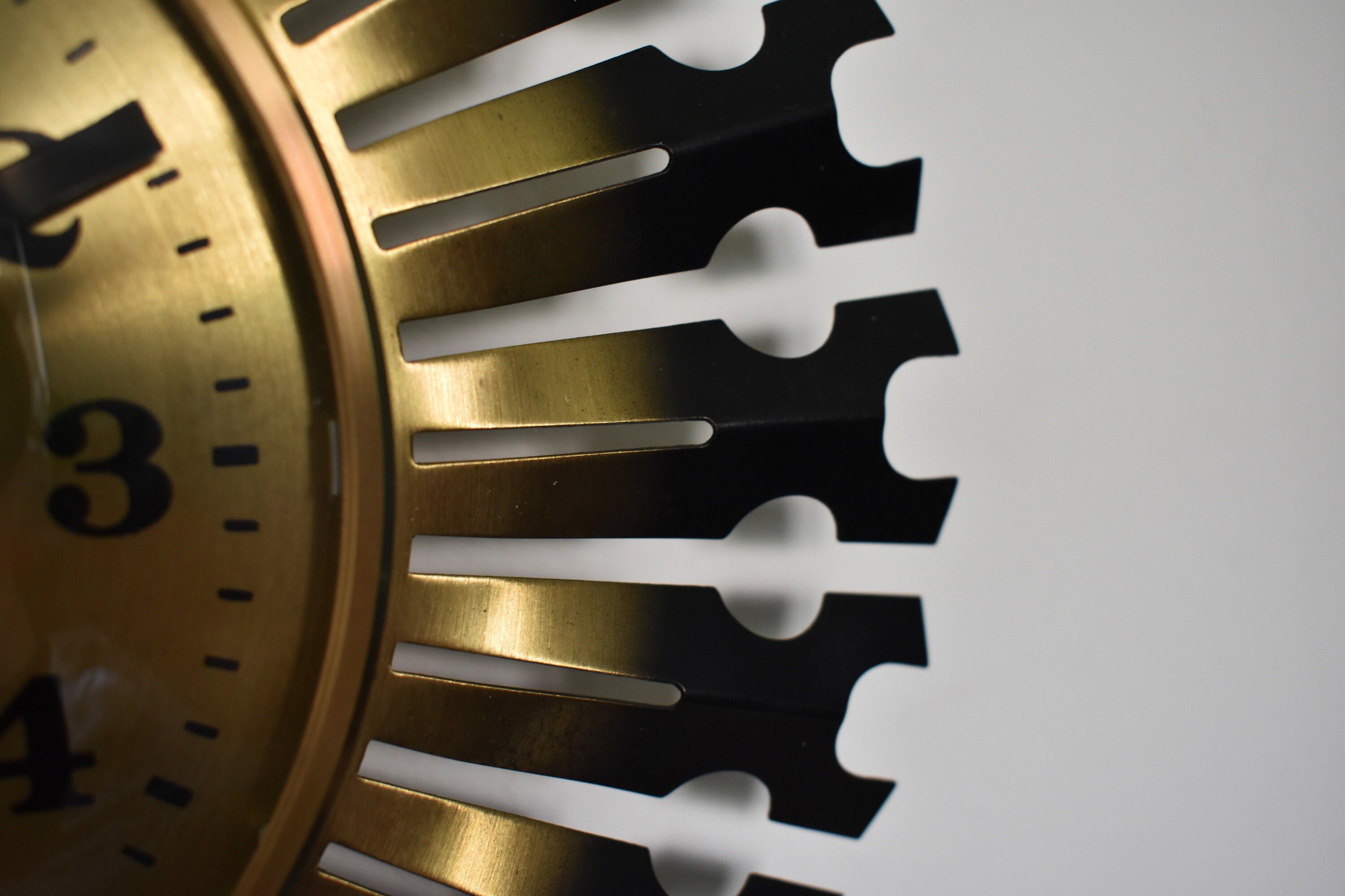 Vintage Weimar Quartz Sunburst Wall Clock - West Germany 70s - Etsy