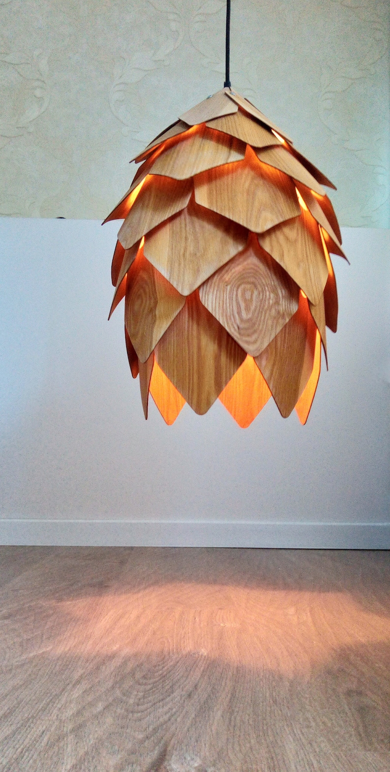 FAST SHIPPING / Wood Pendant Light /wood lampshade/pine cone | Etsy