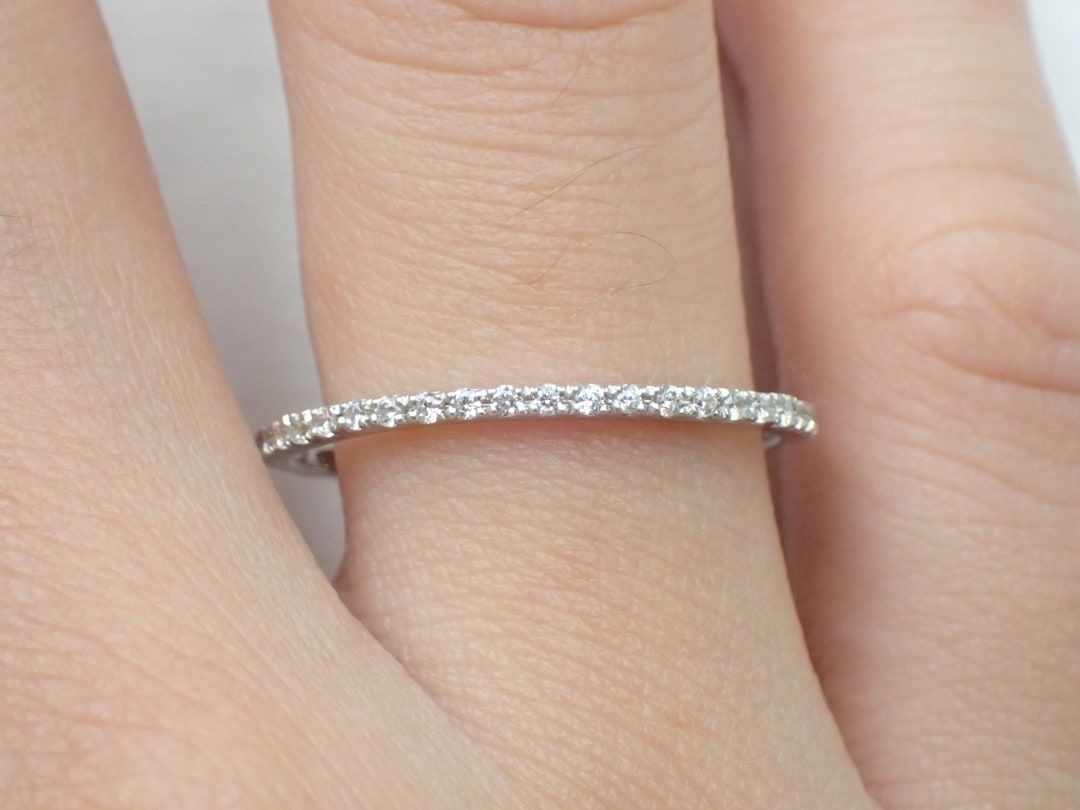 Fishtail Diamond Wedding Band / Full Eternity Band in 14k Solid Gold ...