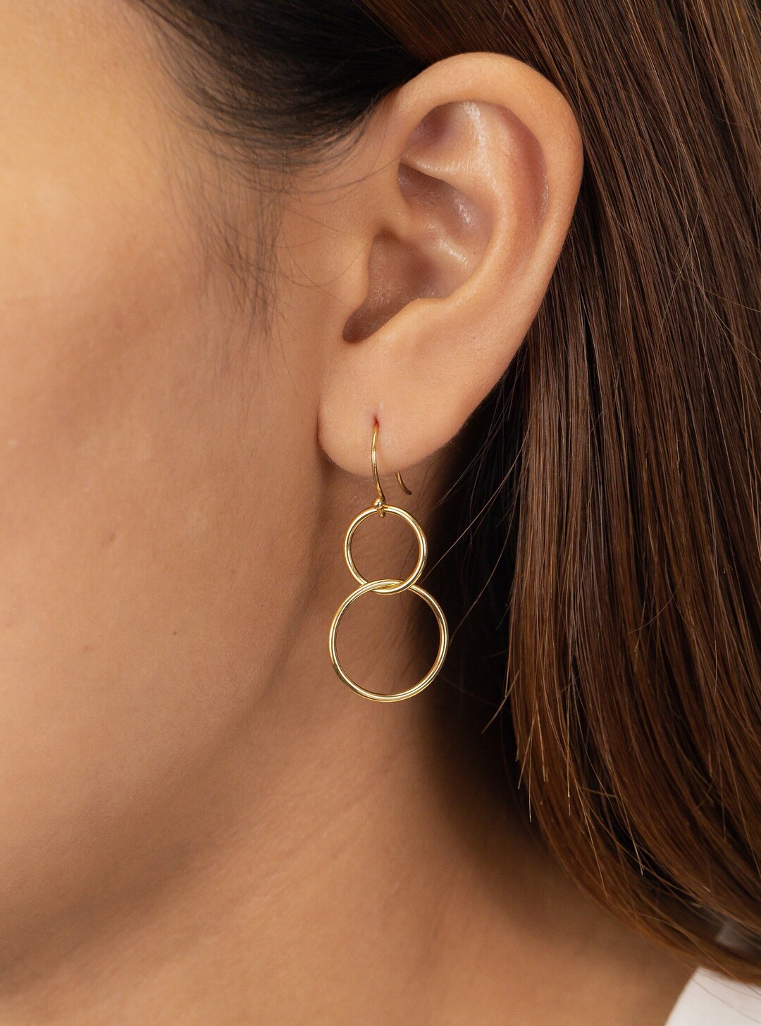 Interlocking Karma Circle Earring, Double Circle Nearring, Minimalist ...