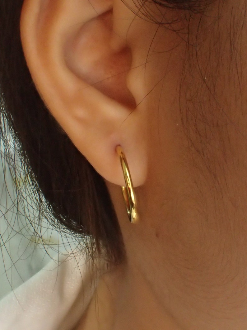 14k Solid Gold Hoop Earrings 15mm Thin Endless Hoops Etsy