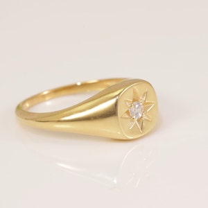 Diamond Signet Ring, 14K Solid Gold Star Setting Diamond Signet Ring ...