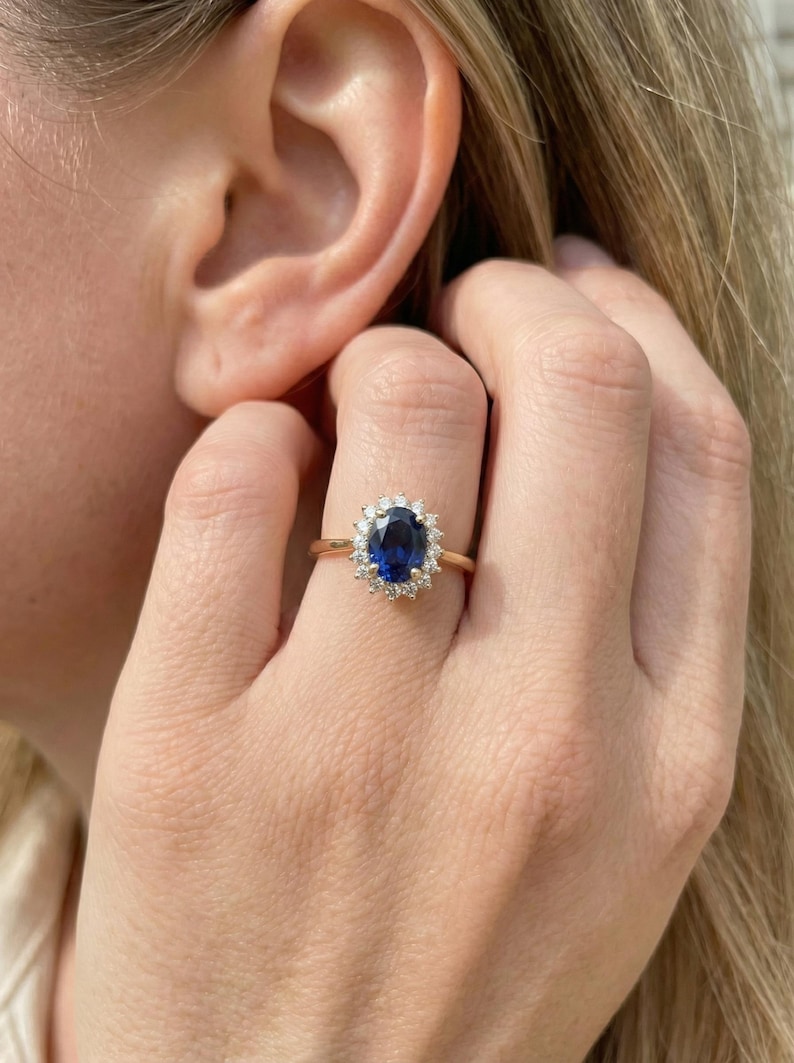 1.25 CT Blue Sapphire Engagement Ring, Diamond Halo Cluster Oval Ring ...