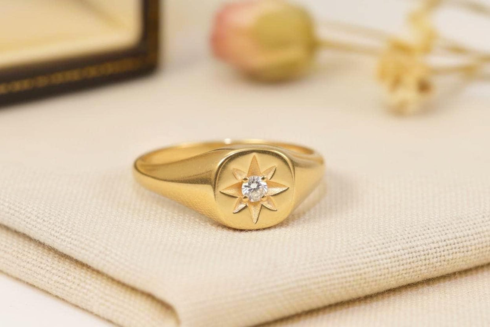 Diamond Signet Ring, 14K Solid Gold Star Setting Diamond Signet Ring ...