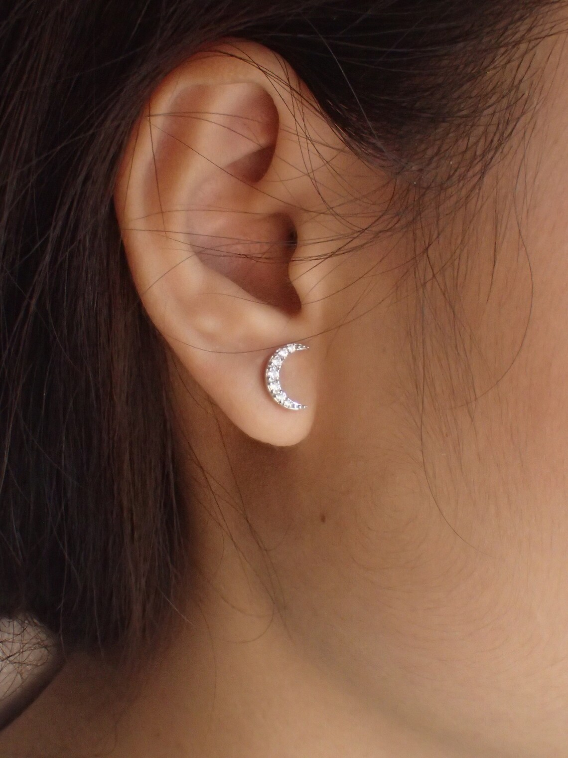 Minimalist Moon Earrings / Moon Stud Earrings / Diamonds Moon - Etsy