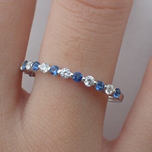 1.8mm Single Prong Ring Alternating Blue & White Sapphire | Etsy