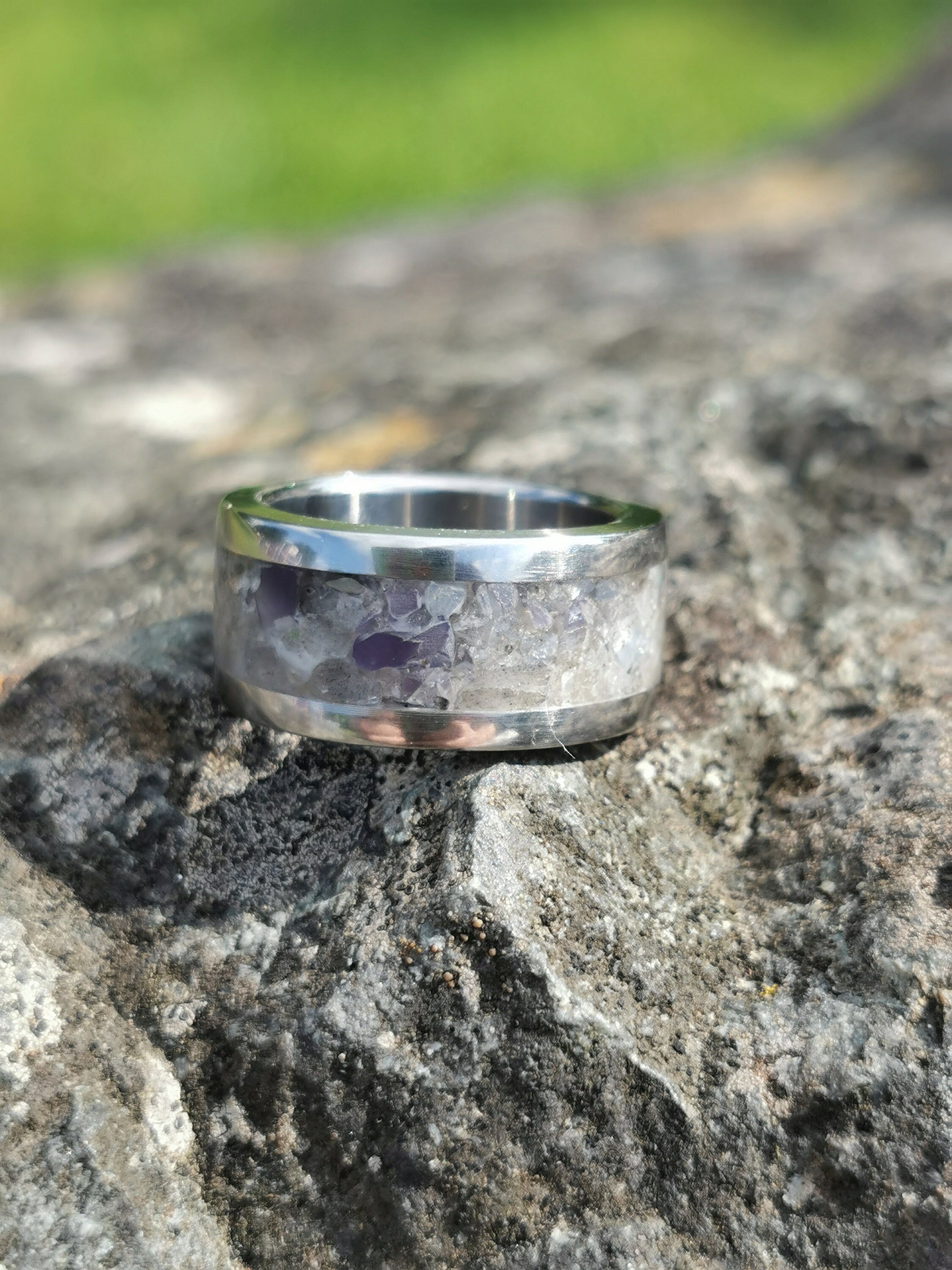 Labradorite & Amethyst Crushed Inlay 8mm Stainless Steel Ring - Etsy UK