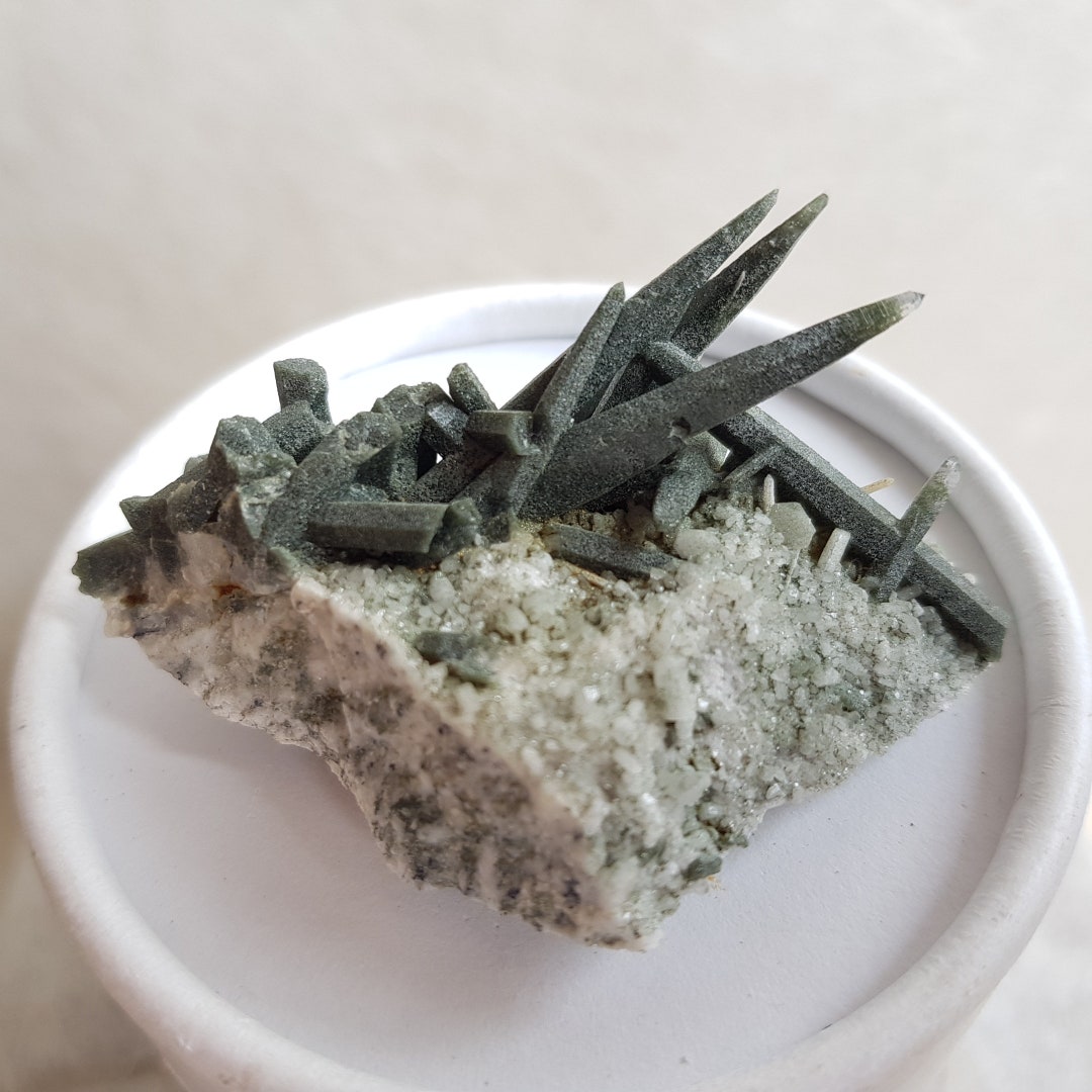 Chlorite Quartz Crystal Cluster From Ganesh Himal, Nepal. Himalayan ...