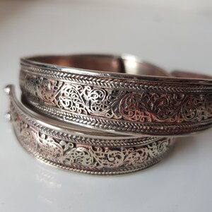 Handmade Tri-metal Bracelet . Floral String Pattern & Hidden Dragon ...