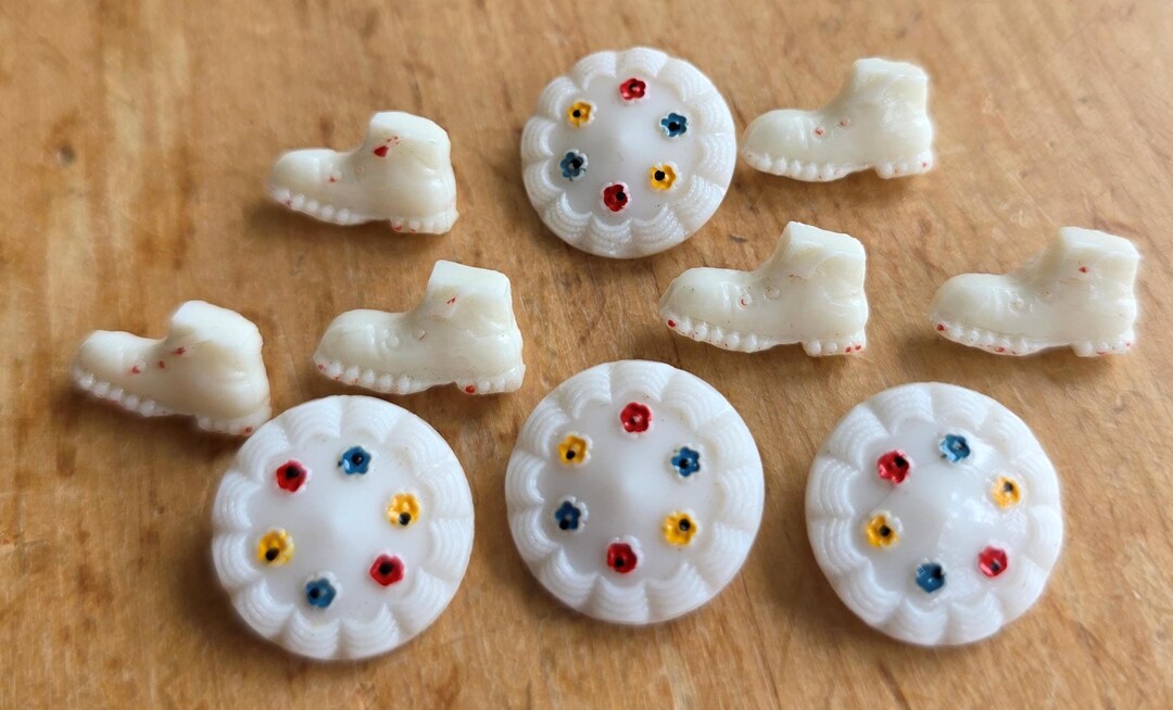 Vintage Button Packs - 10 Mixed White Glass Shank Buttons - Etsy