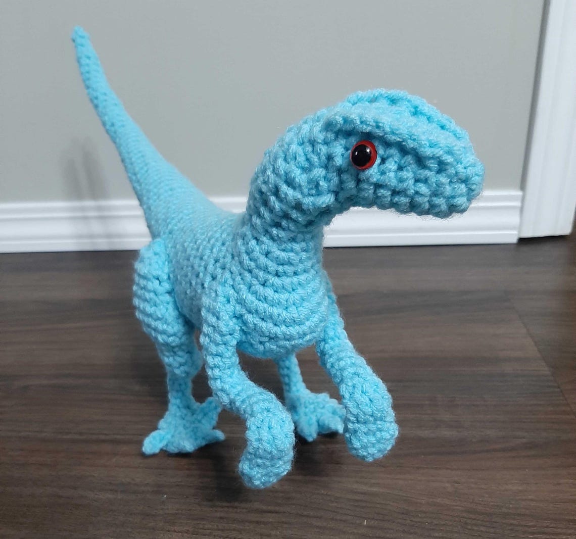 Velociraptor Pattern Crochet Amigurumi, Realistic Posable Stuffed ...
