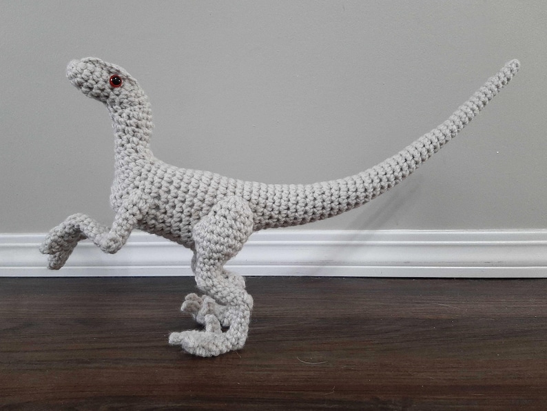 Velociraptor Pattern Crochet Amigurumi, Realistic Posable Stuffed ...