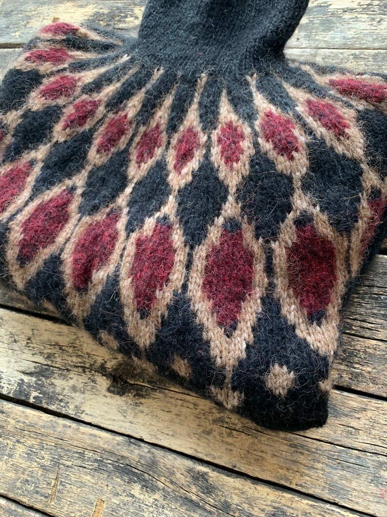 Black Alpaca Women’s Sweater. Alpaca Cable Women's Sweater. Iceland ...