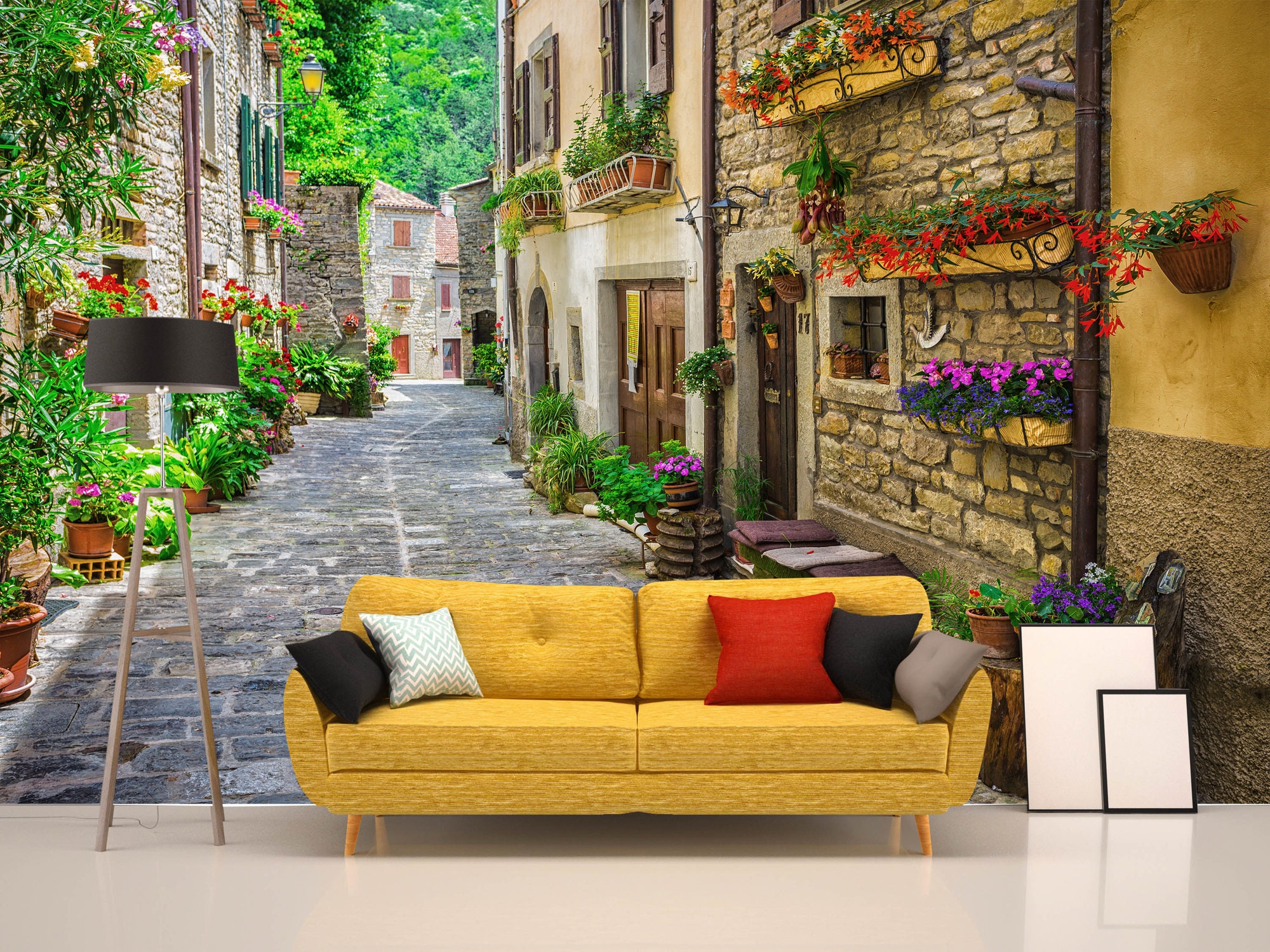 Italian Wallpapers For Walls Maximising Style In Small Bedrooms