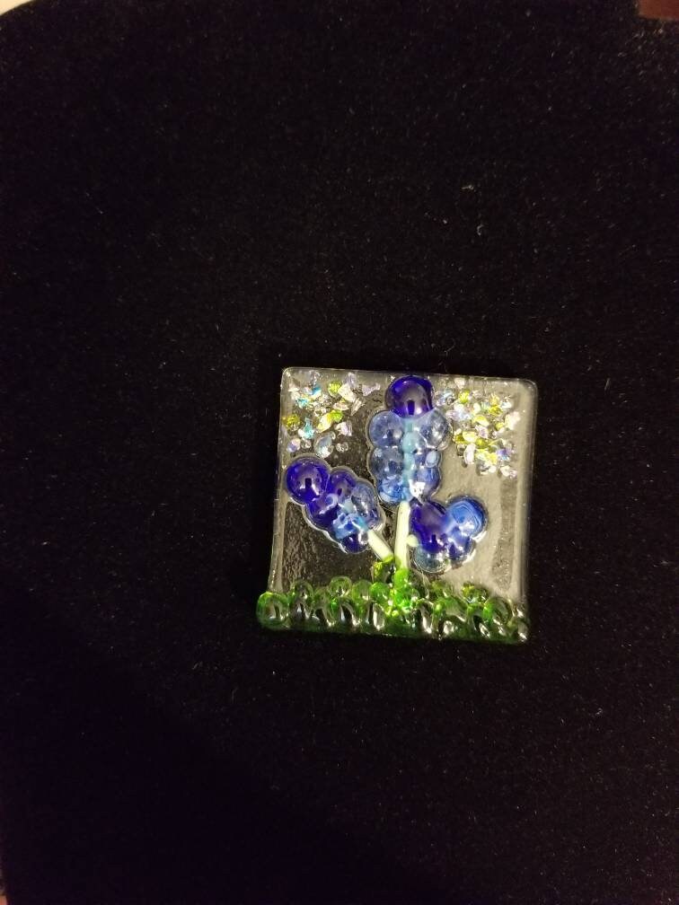Bluebonnet Magnet With Sparkling Glass. - Etsy