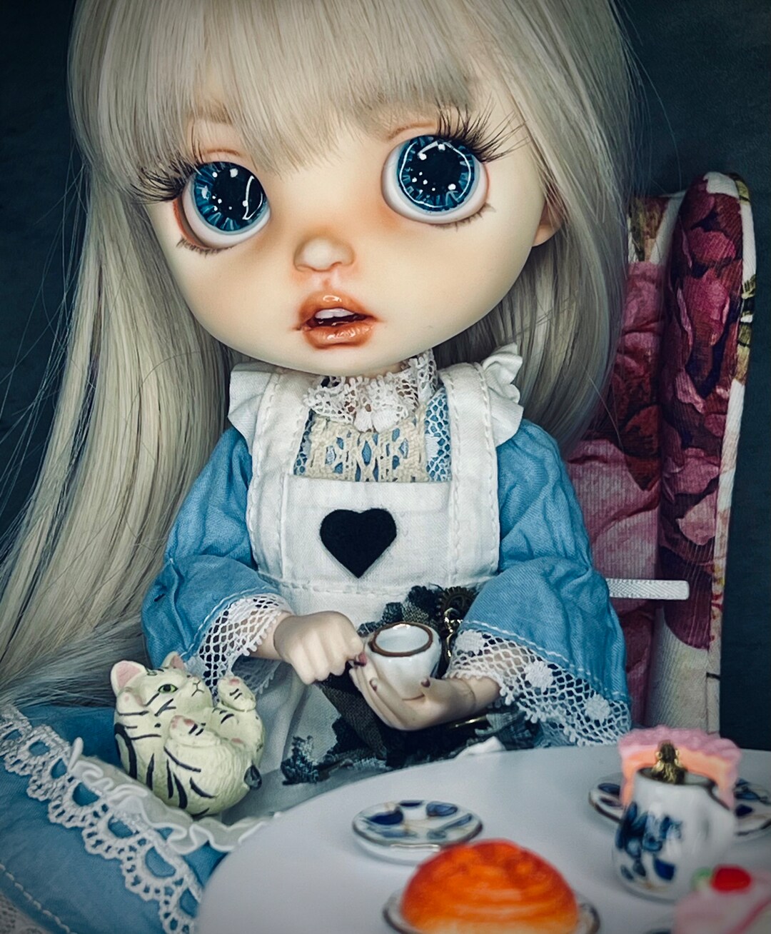Alice in Wonderland Inspired Custom OOAK Doll Blythe Azone Body With ...