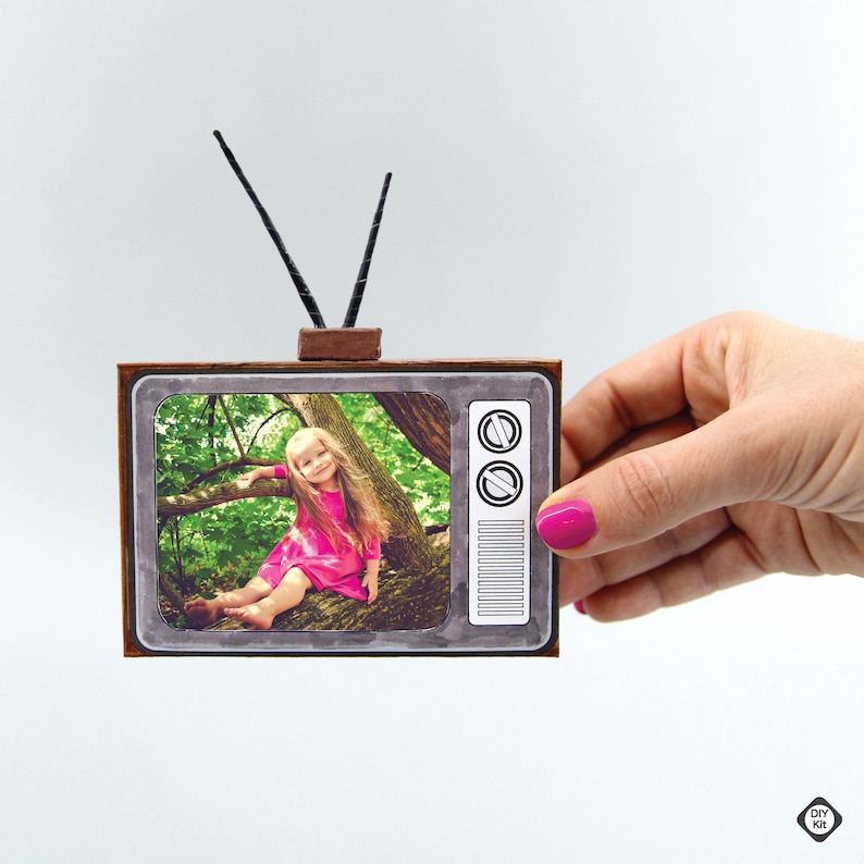 3D Coloring DIY TV Paper, Easy Papercraft Activity, Craft Paper Models ...