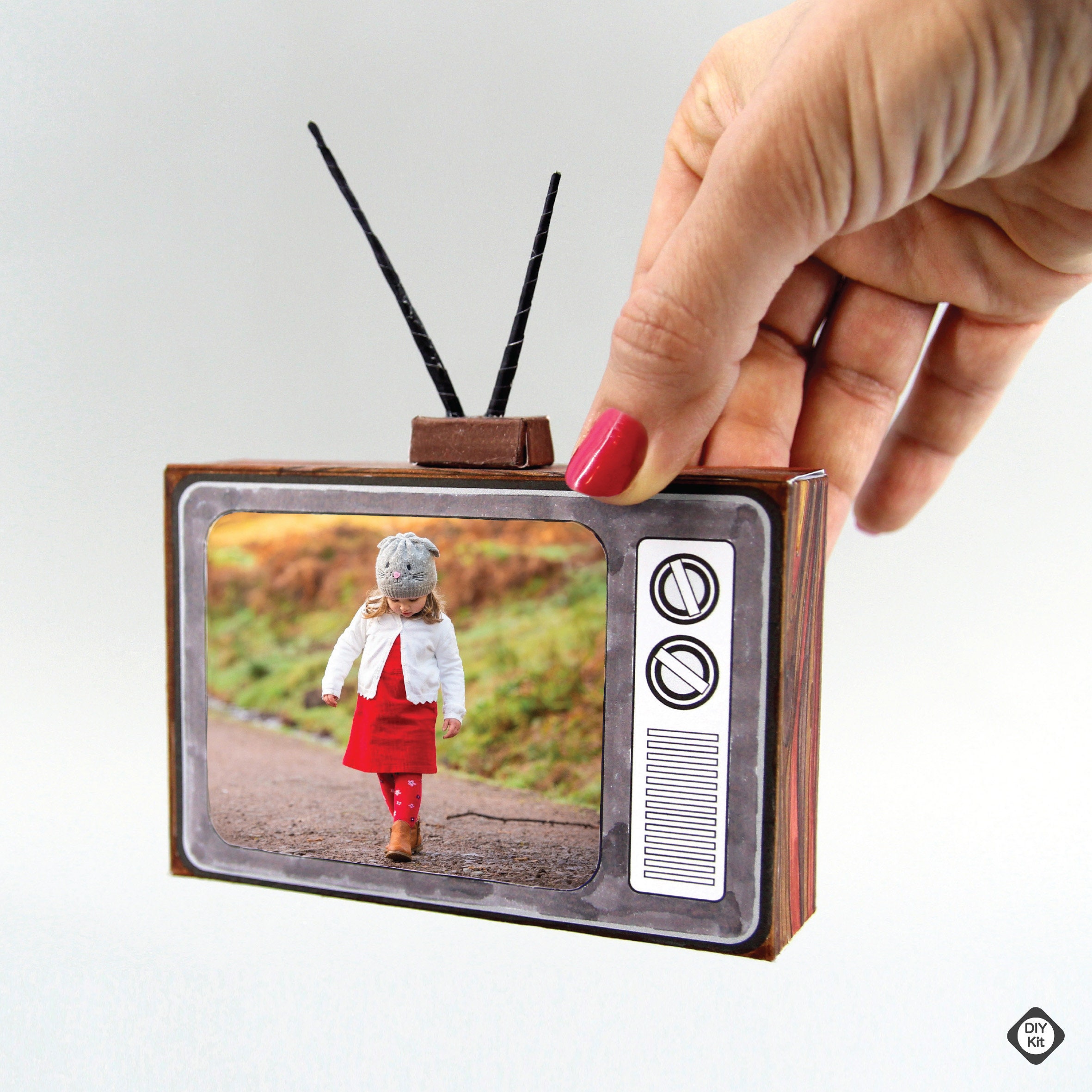 3D Coloring DIY TV Paper, Easy Papercraft Activity, Craft Paper Models ...