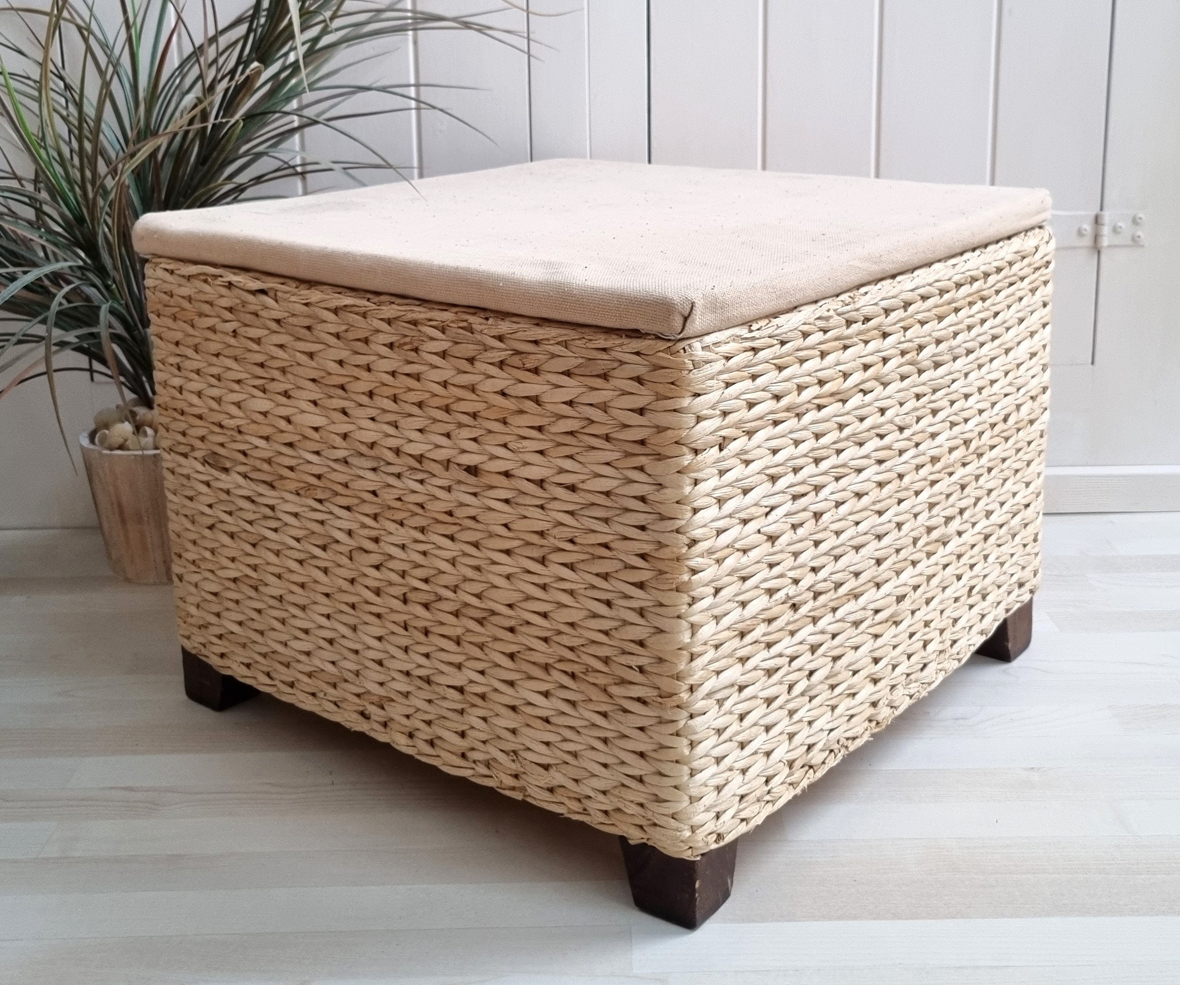 Large Storage Ottoman Square Wicker Basket With Lid Storage Basket Vintage Stool Footstool Wicker Home Decor Beach House Decor Etsy