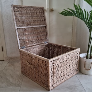 Large Square Wicker Basket, Lidded Wicker Basket, Wicker Trunk, Wicker ...