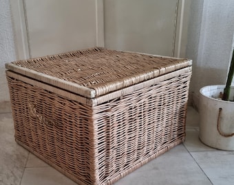 Large Square Wicker Basket, Lidded Wicker Basket, Wicker Trunk, Wicker ...
