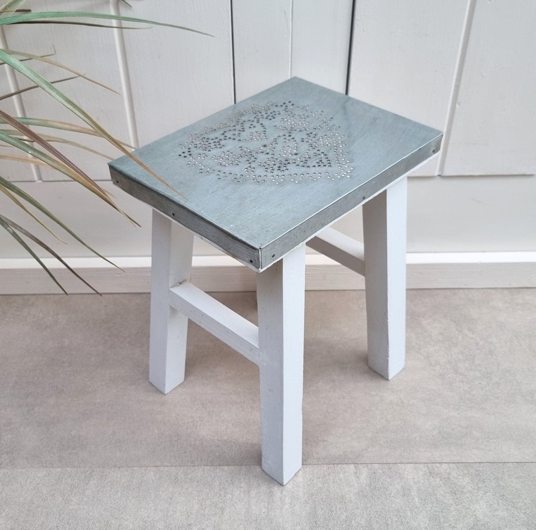 White Wooden Plant Stand, Planter Stand, Small Plant Table, Lamp Table ...