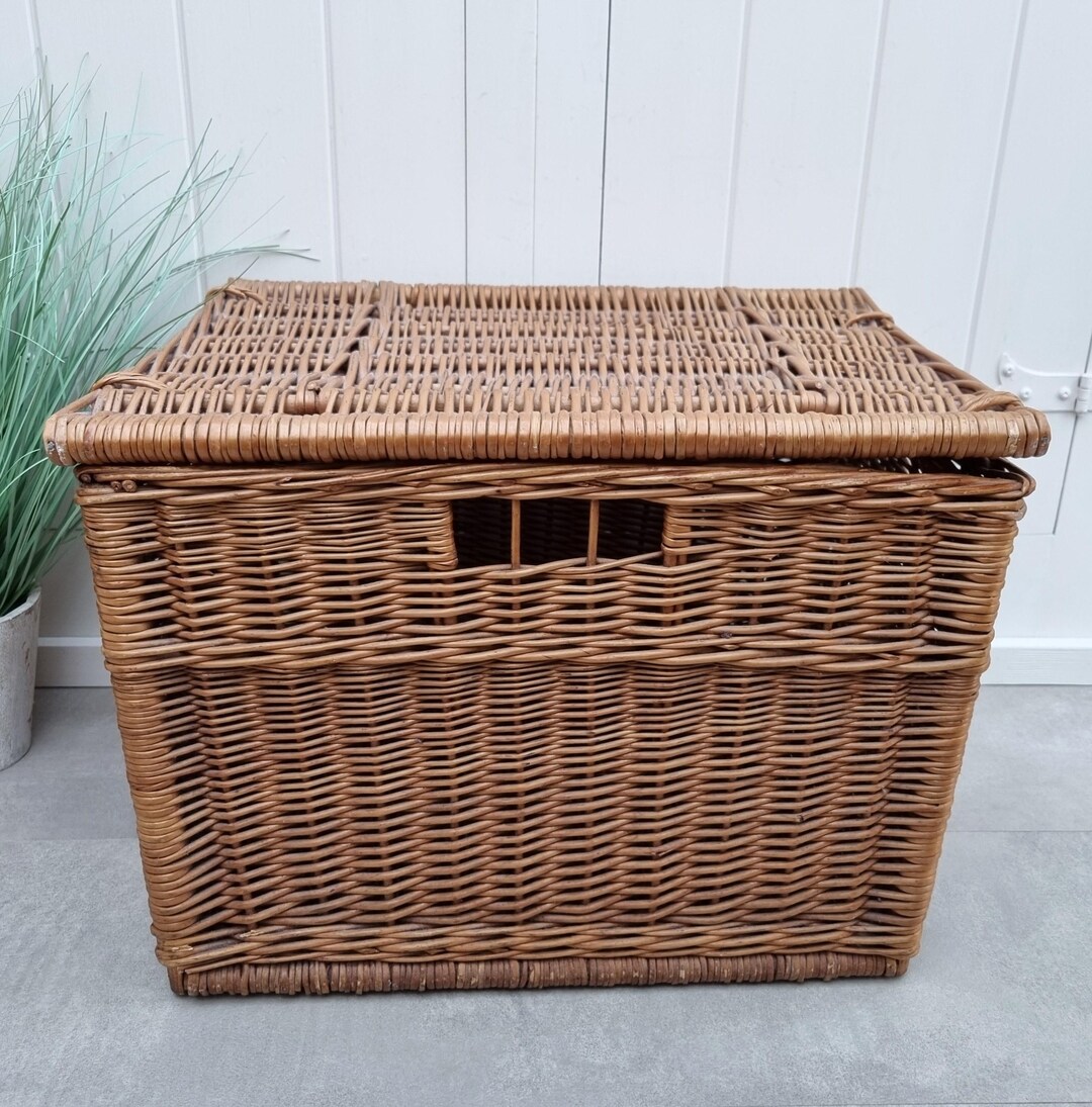 Large Wicker Basket, Lidded Wicker Basket, Rectangular Wicker Trunk ...