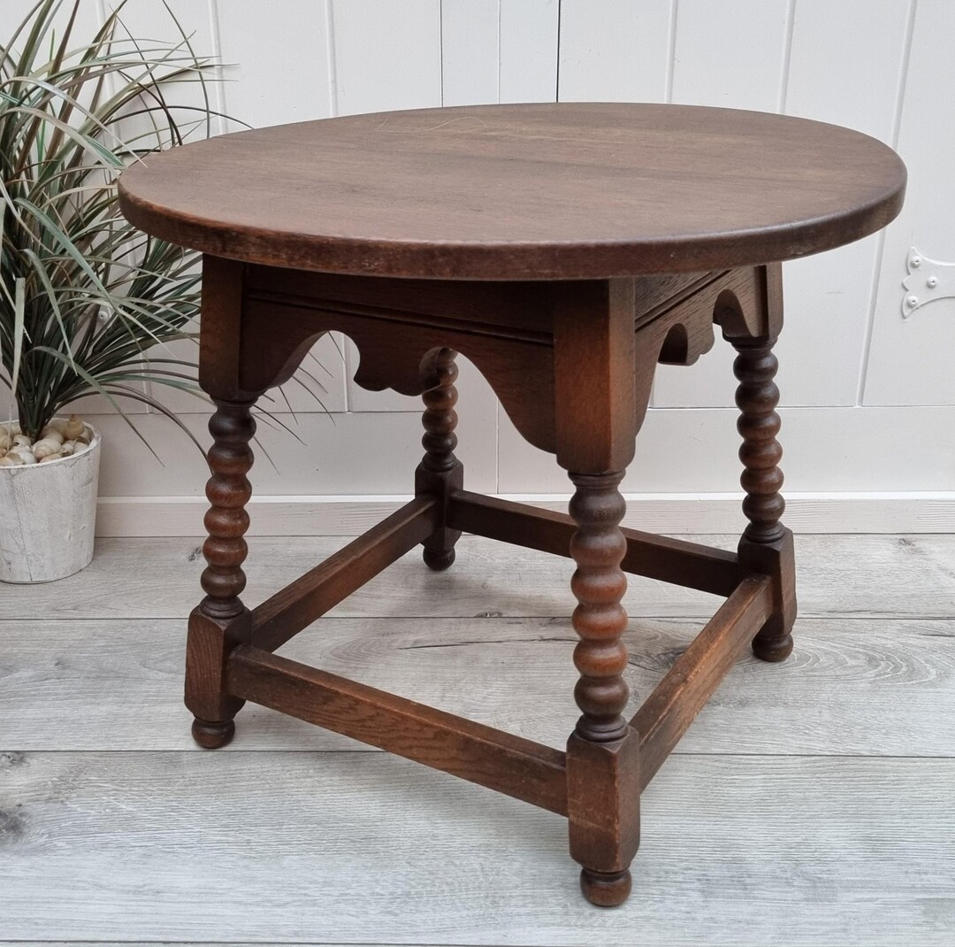 Round Bobbin Side Table, Turned Leg Table, Wooden Occasional Table ...