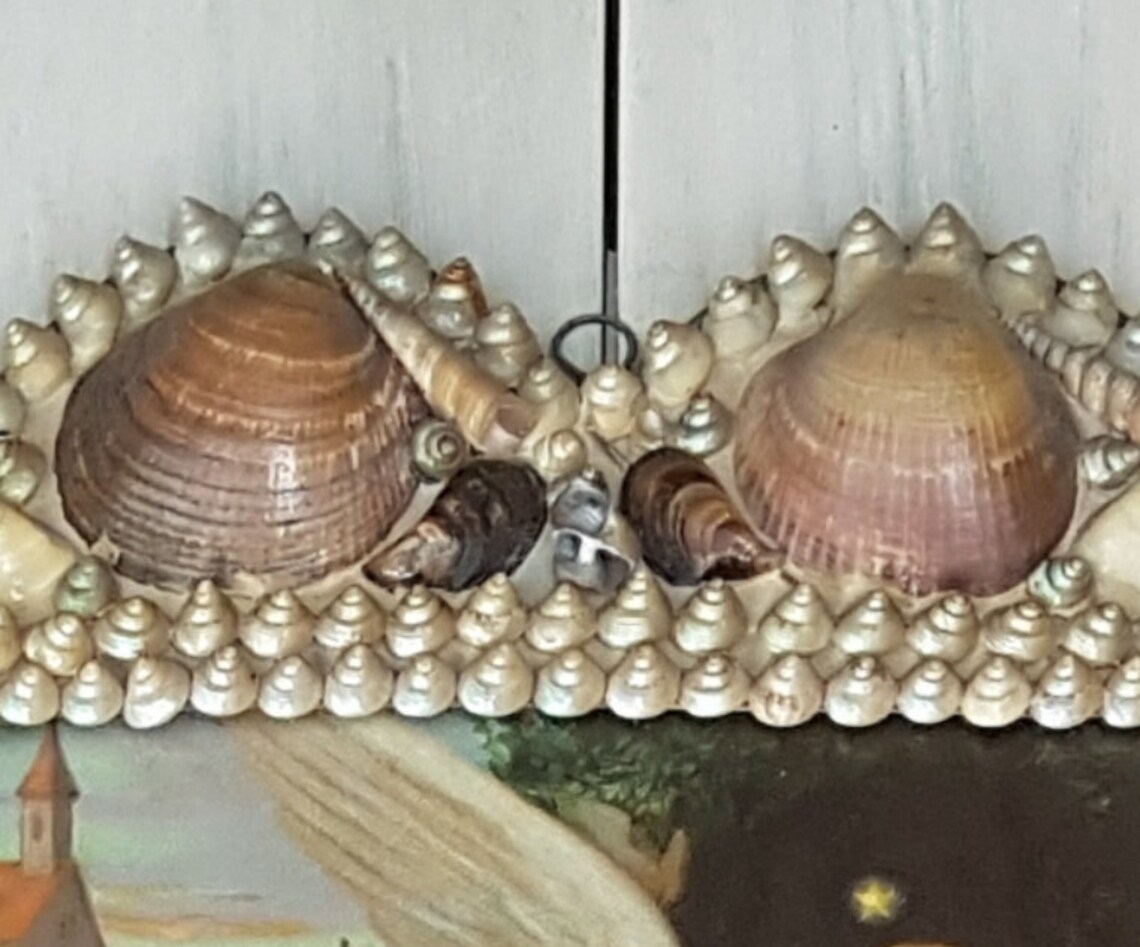 Beautiful Guardian Angel in Shell Frame the Holy Guardian - Etsy