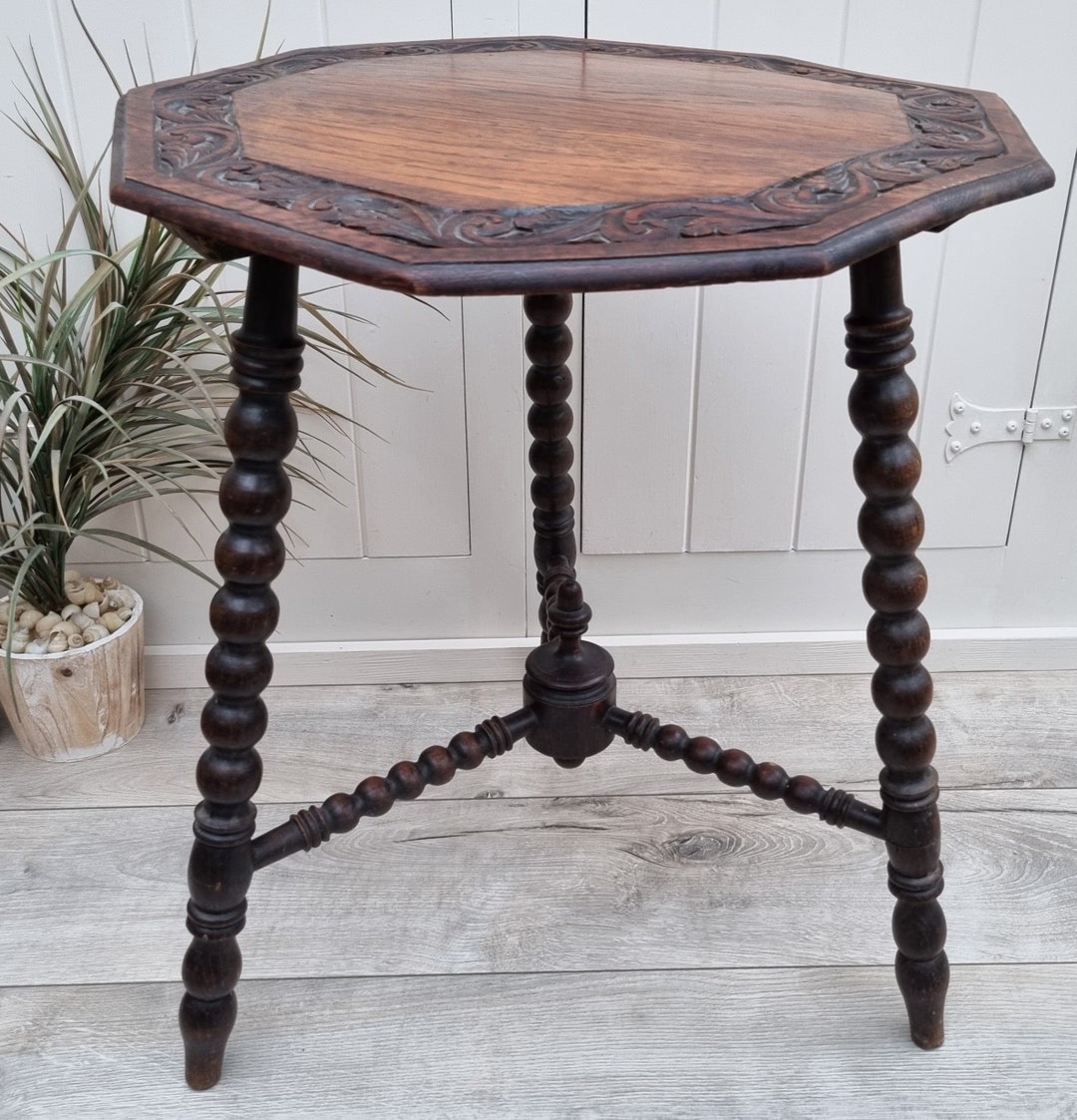 Antique 19th Century English Carved Oak Three-leg Polygon Cricket Table ...