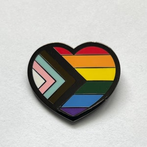 Pride Flag Rainbow LGBTQIA Embroidered Iron on Heart Patch - Etsy