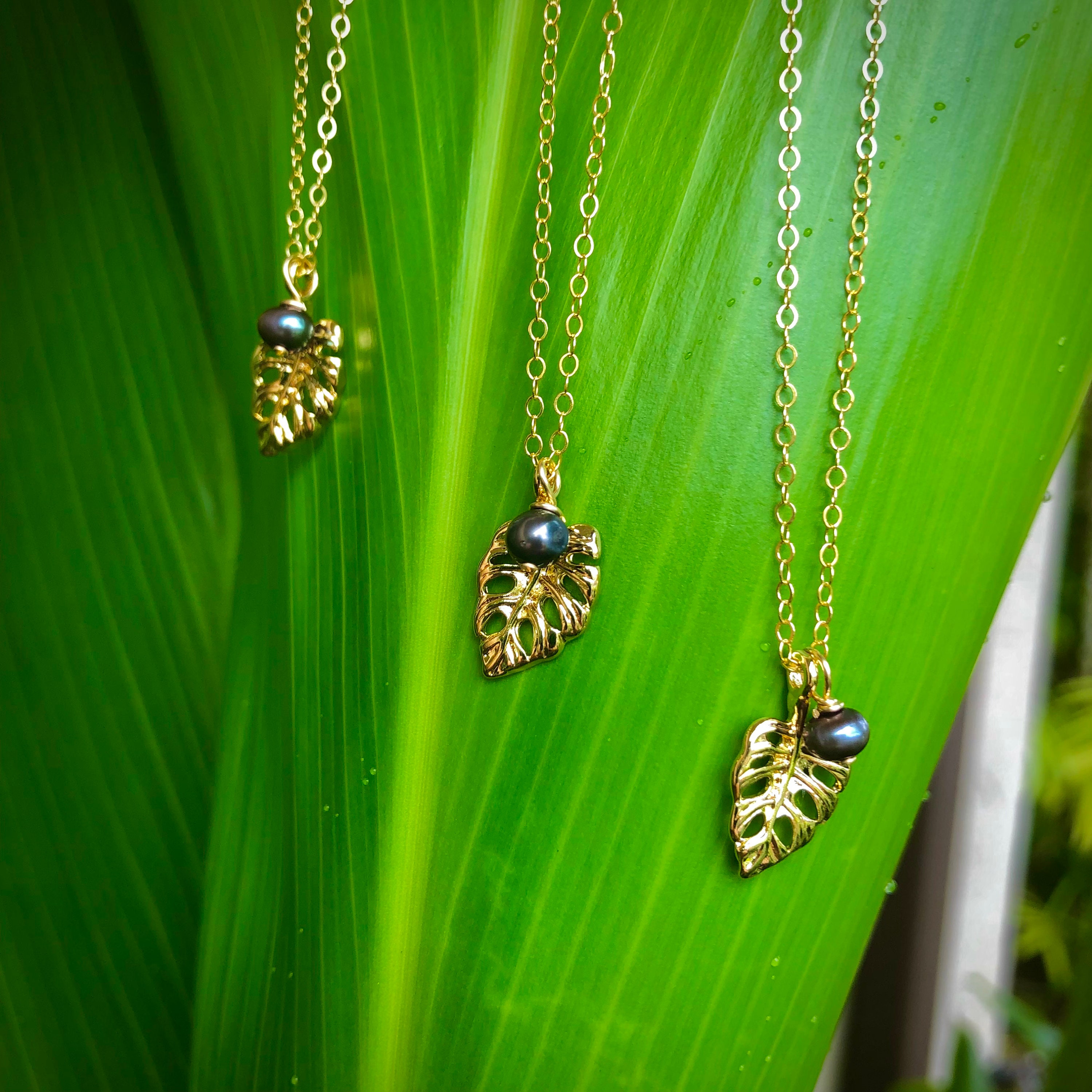 Gold Filled Monstera Necklace - Etsy